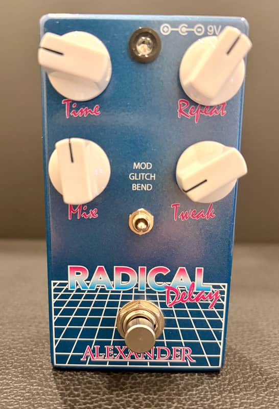 Alexander Pedals Radical Delay | Reverb