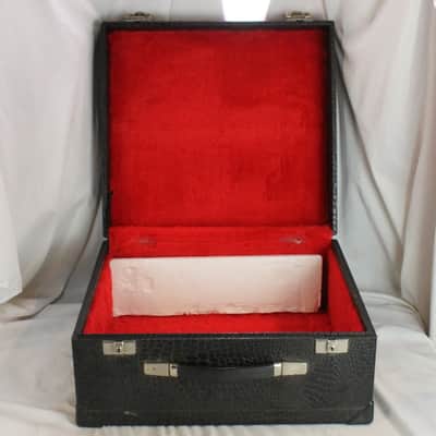 Black Italian Hard Case for Accordion 17.25" x 16" x 9" | Reverb