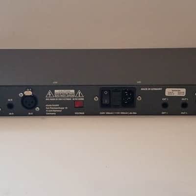 Elysia Karacter Discrete Class A Stereo Saturator / | Reverb