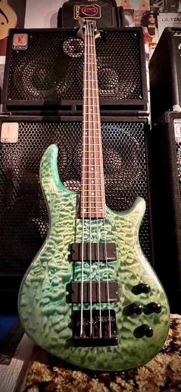 Dean Q4 Edge Quilted Maple 4-String Bass 2008 | Reverb The Netherlands
