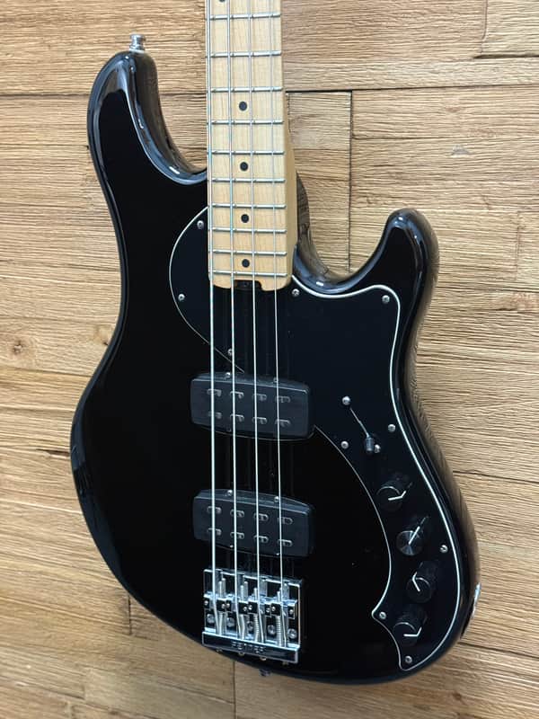 Fender American Deluxe Dimension IV HH Active 4- string Bass | Reverb