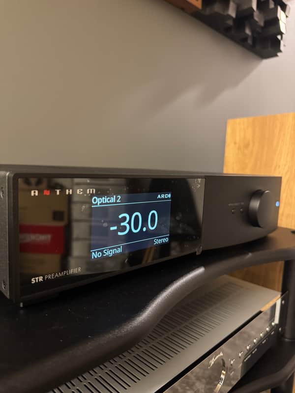 Anthem STR Preamplifier - Open Box - Free Shipping | Reverb France