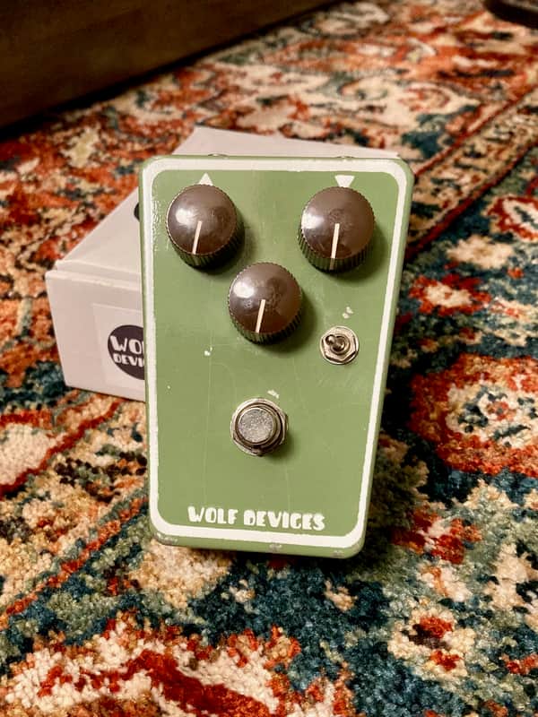 Wolf Devices Dual Fuzz (NKT72a and Mullard OC41) | Reverb