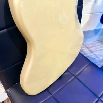 RARE 2011 Fender FSR Jaguar HH Blacktop~ Blizzard | Reverb Canada