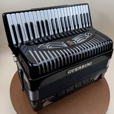 Guerrini Folk 120-Bass Accordion – 5 Reeds, Dual Dry/Musette | Reverb
