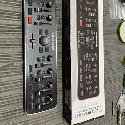 Samson Graphite MF8 Mini USB MIDI Fader Controller 2010s - | Reverb