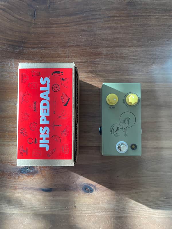 JHS Coyote Fuzz 2026 - Present - Olive | Reverb