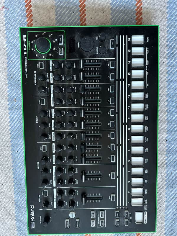 Roland AIRA TR-8 Rhythm Performer Drum Machine 2014 - | Reverb UK