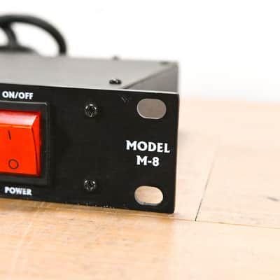 Furman M-8 8-Outlet Power Conditioner CG012QB | Reverb