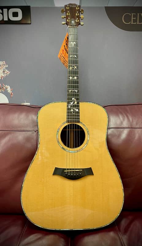 Pre-Owned Taylor 910 Natural 1996 | Reverb UK