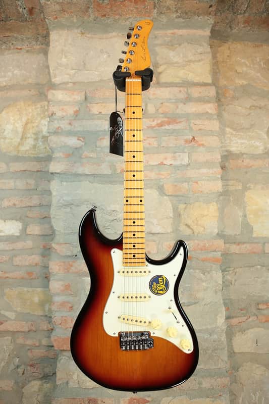 SIRE Larry Carlton S7 SSS New Gen 3TS Maple - 3T | Reverb Canada