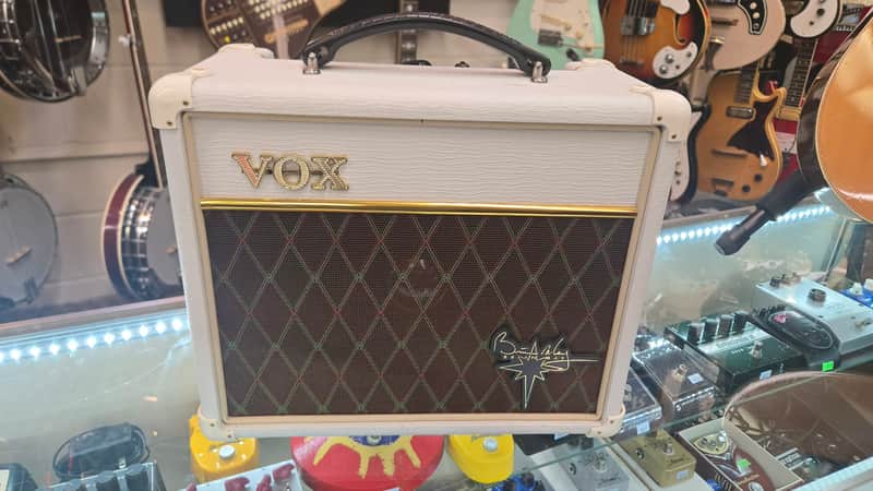 Vox VBM1 2003-2005 - White Tolex | Reverb UK