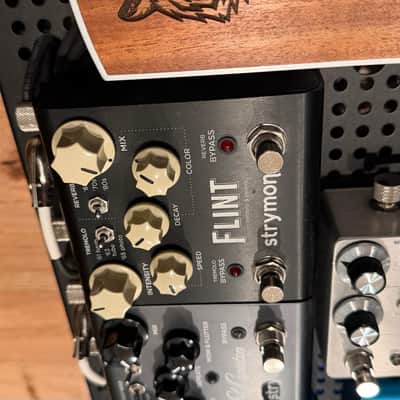 Strymon Flint Tremolo & Reverb – Excellent Condition (Tap | Reverb