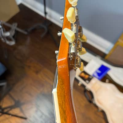 Gibson Les Paul Classic 2011 - Tobacco Sunburst | Reverb