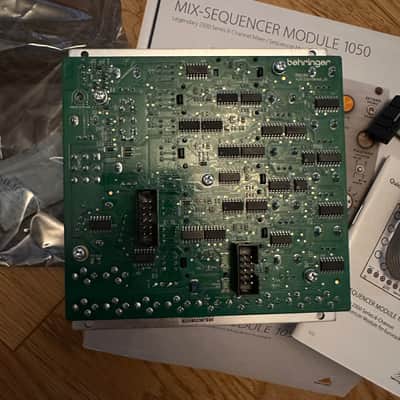 Behringer 1050 Mix-Sequencer Eurorack Module mixer | Reverb