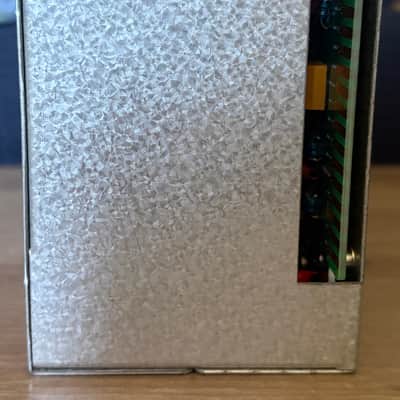 dbx 565 Dual-band Optical Compressor | Reverb