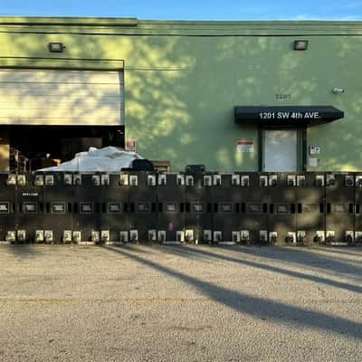 JBL Vertec VT4888 Tri-Amplified 3-Way Line Array Speaker (LOT | Reverb