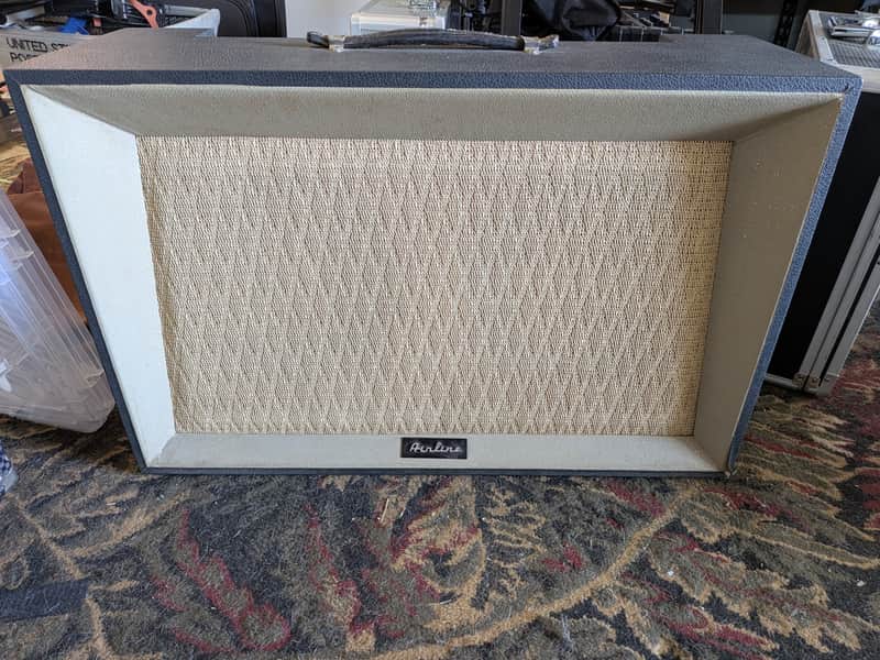 Vintage Airline Amp 9005 1960 | Reverb