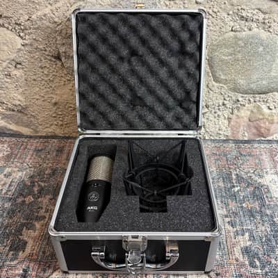 AKG P420 High Performance Dual Capsule Condenser Microphone | Reverb