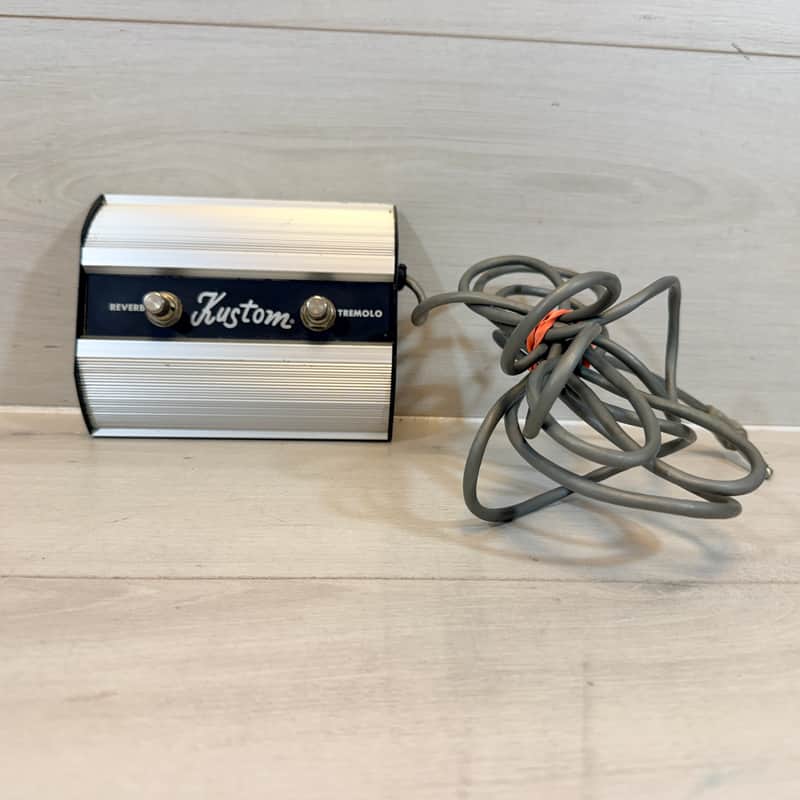 Kustom 2-Button Reverb Tremolo Footswitch Amplifier | Reverb