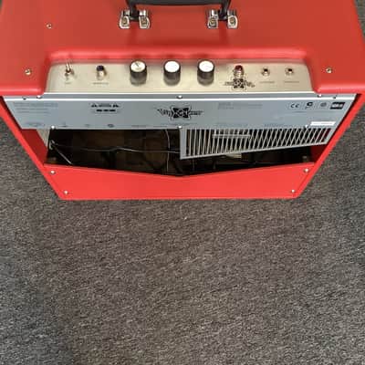 Fender Vaporizer 2x10" Tube Guitar Combo Amplifier | Reverb