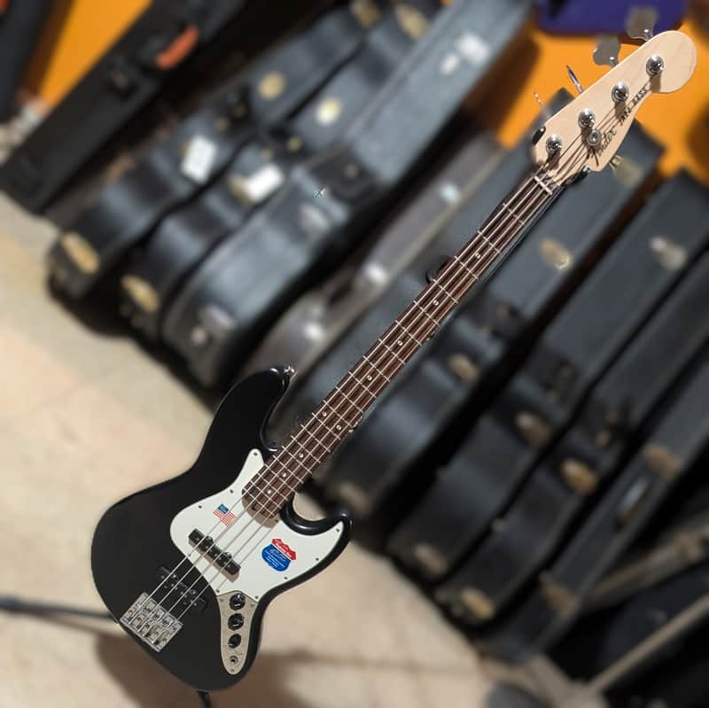 2007 Fender USA Highway One Jazz Bass - Flat Black - | Reverb Canada