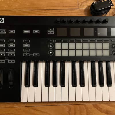 Novation SL61 MKIII MIDI Controller Black | Reverb