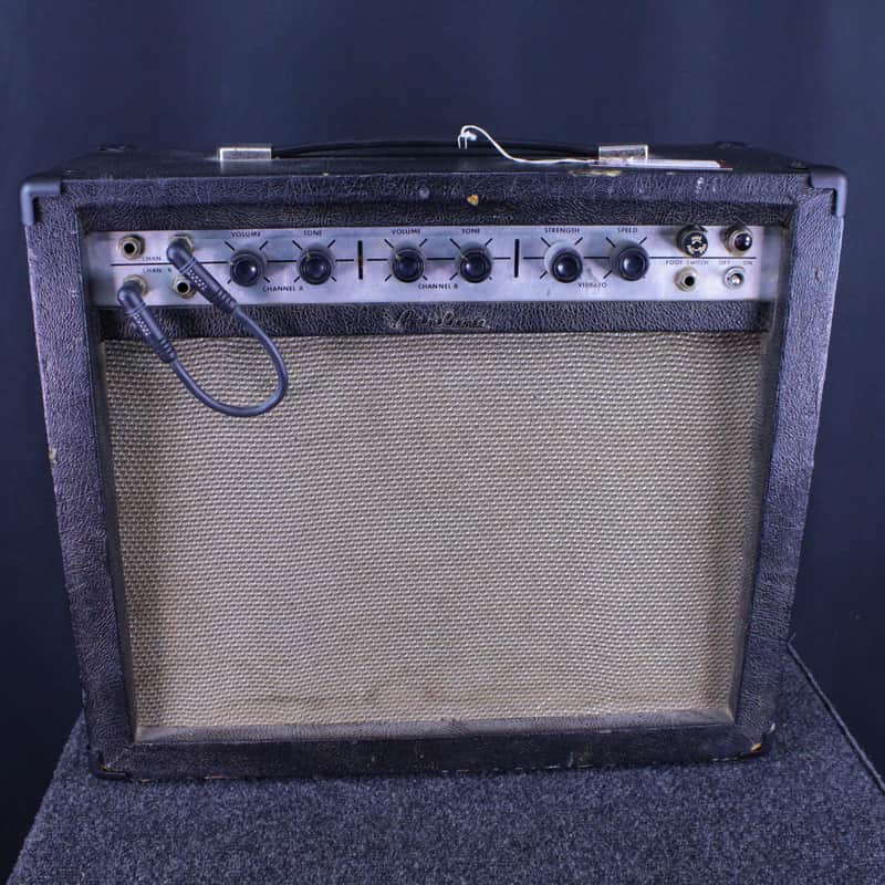 Airline 62-9013A Vintage Tube Amp | Reverb