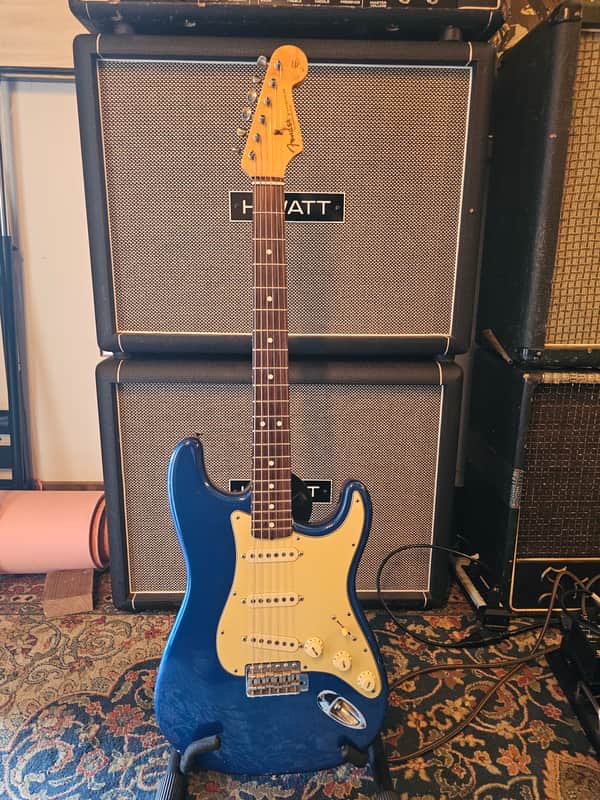 Fender American Vintage '62 Stratocaster 1985 - 1989 - Lake | Reverb