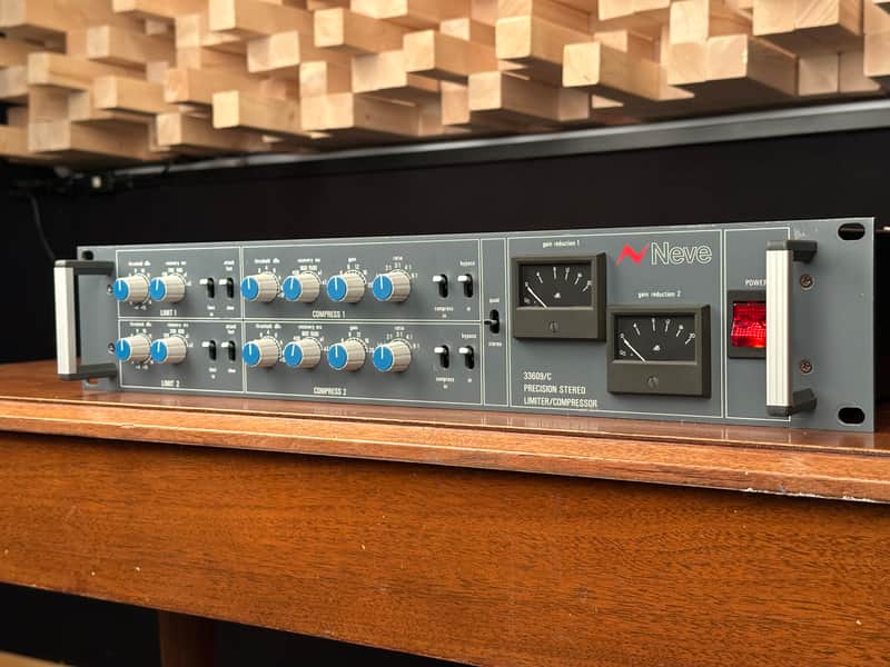 Vintage Neve 33609/C Precision Stereo and Dual Mono | Reverb