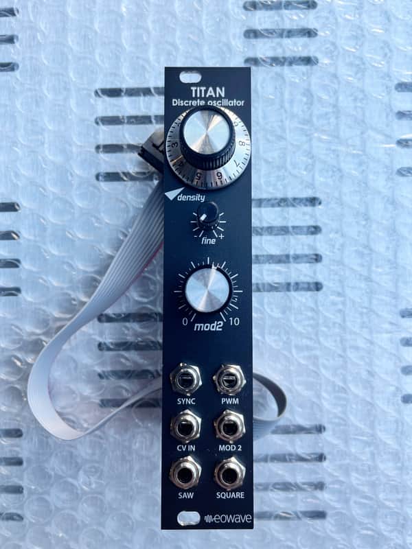Eowave Titan Discrete Oscillator 2025 - Black | Reverb