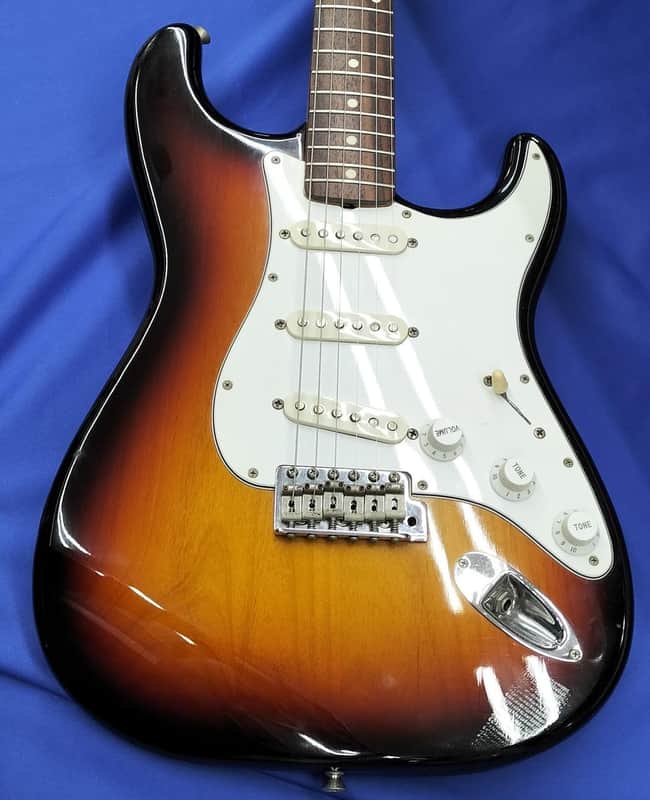 Fender Japan ST62-117 Extrad Electric Guitar | Reverb UK