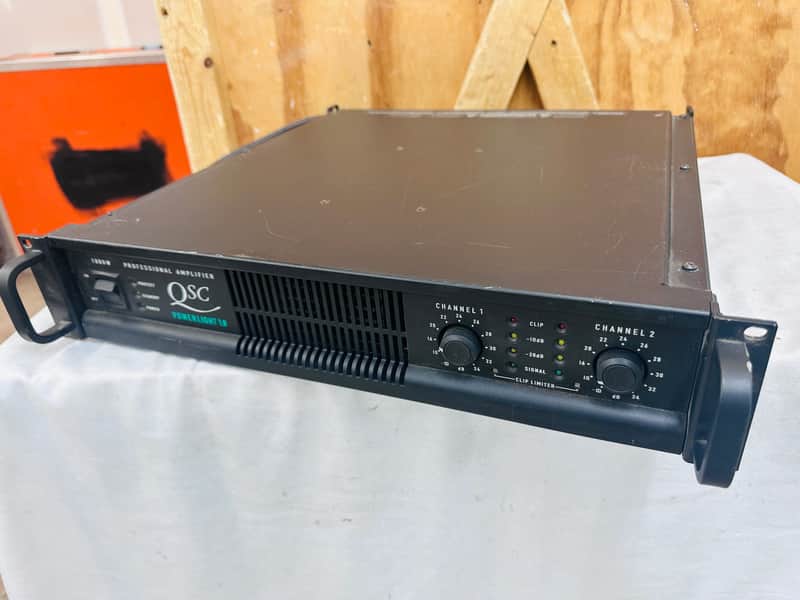 QSC Powerlight 1.8 Power Amplifier 650 Watts Per CH. @ 4 ohms | Reverb