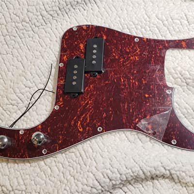 Vintage 2015,Fully Loaded, Pre wired , Shell J Bass pick | Reverb