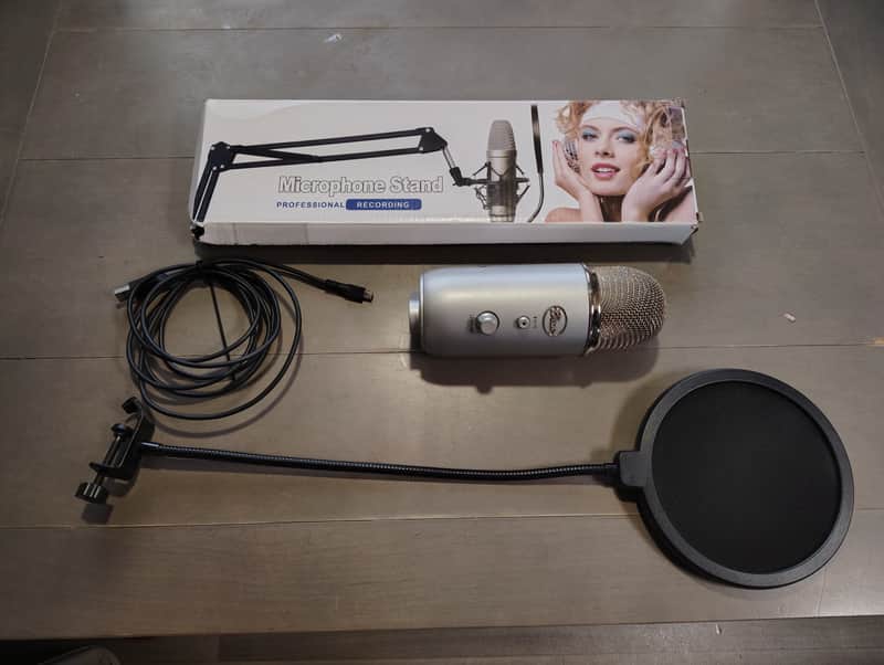 Blue Yeti Multipattern USB Mic Bundle- POP FILTER AND MIC ARM | Reverb