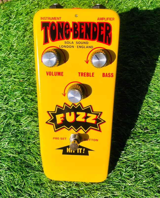 Colorsound hybrid tone bender solasound Hybrid 2022 yellow | Reverb UK