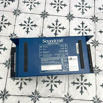 Soundcraft Ui24R 24-Channel Digital Mixer/USB Recorder with | Reverb