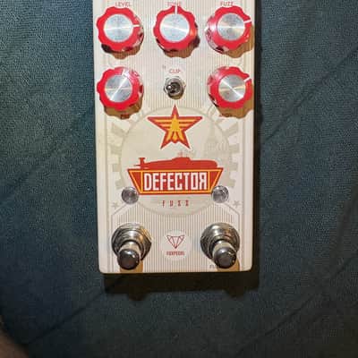 Foxpedal Defector Fuzz 2010s - White | Reverb