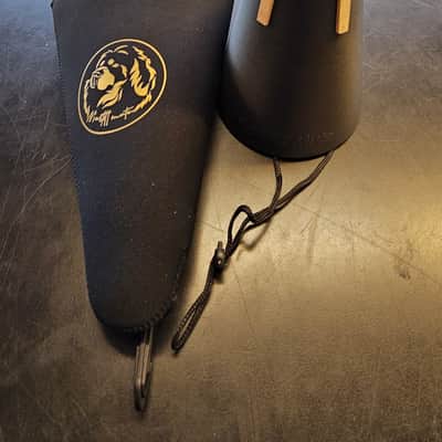 Mastiff Mutes Horn Straight Mute 2026 - Black Plastic w/ | Reverb