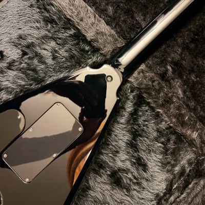 Dean USA Razorback V Custom Shop 2006 Skulls - Hand-Painted | Reverb