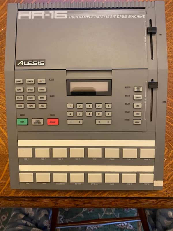 Alesis HR-16 High Sample Rate / 16 Bit Drum Machine 1987 - | Reverb