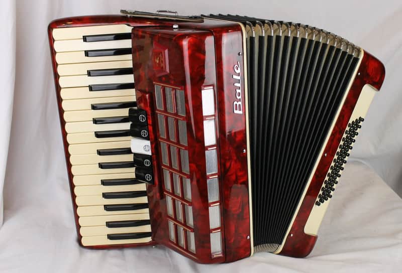 7910 - Red Pearl Baile Piano Accordion LMM 34 48 | Reverb