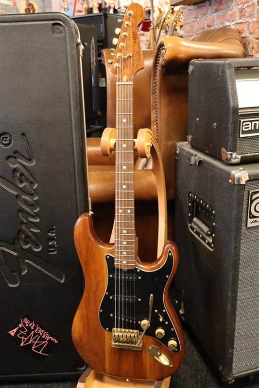 Fender Walnut "The Strat" 1981 | Reverb Australia