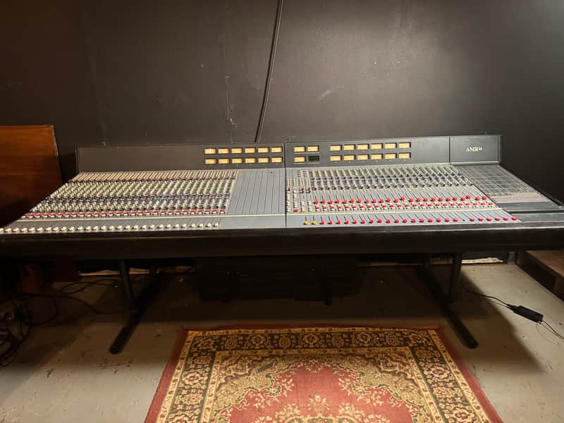 DDA AMR 24 Mixing Console | Reverb