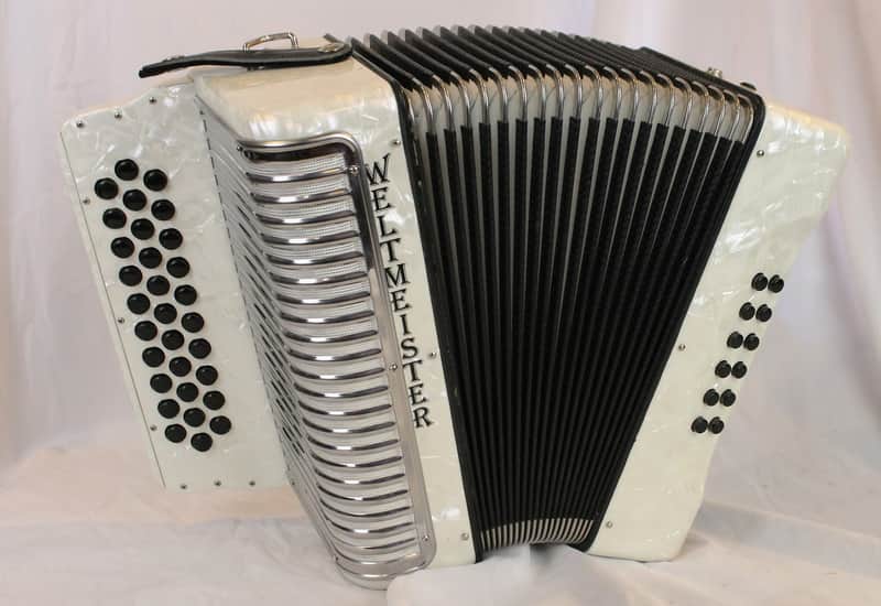 7615 - White Pearl Weltmeister 509 Corina II Button Accordion | Reverb