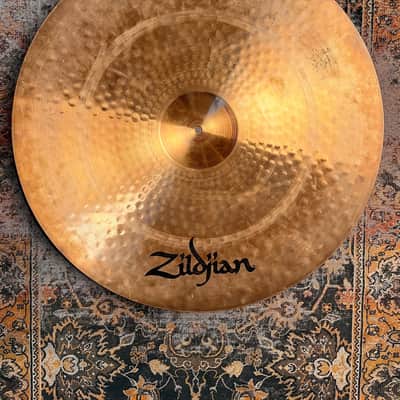 BEASTLY Zildjian PROTOTYPE 24” Ride 3988 g Dark Cutting Lower | Reverb