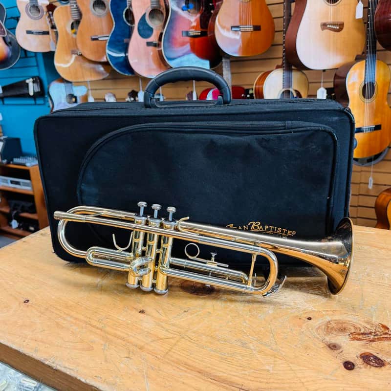 Andreas Eastman ETR420G Student Trumpet w/Fabric Hard Case | Reverb
