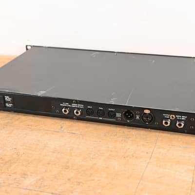 TC Electronic TC 1128 Programmable 28-Band Graphic | Reverb
