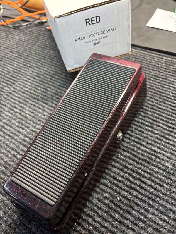 Real McCoy Custom RMC Picture Wah - Metallic red | Reverb
