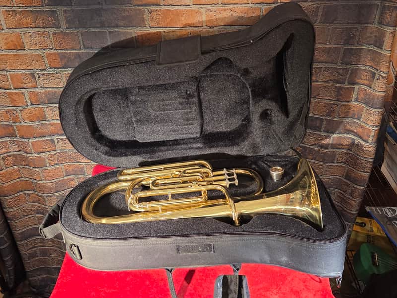 Mendini MBR-20L Euphonium w/ Carrying Case | Reverb